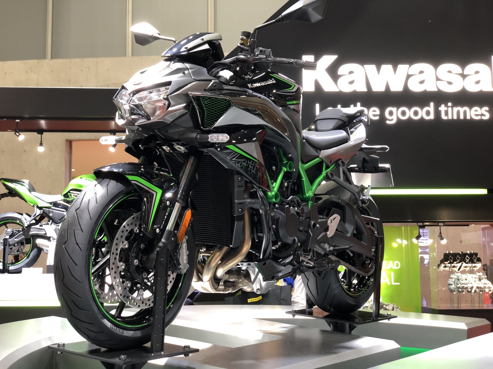 Eerste kennismaking met Kawasaki Z H2 hypernaked - MotorRAI.nl