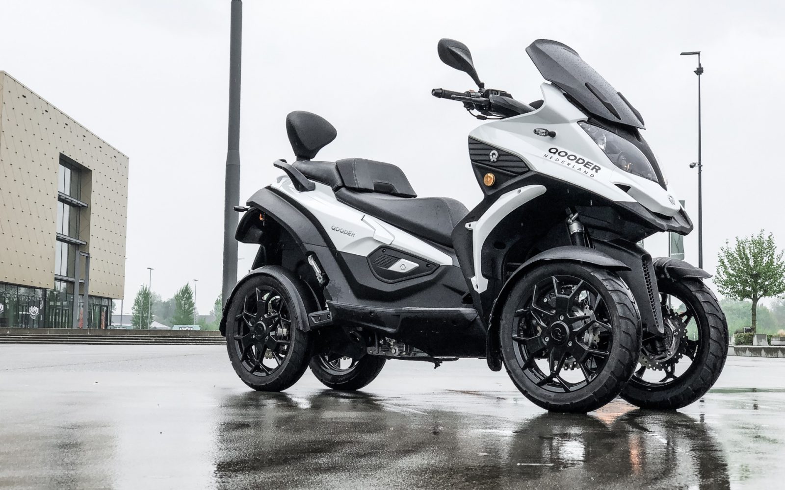 Motortest - Qooder, een 4-wielige motorscooter (2020)